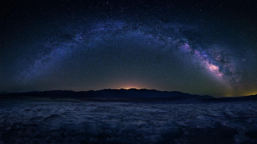 badwater-under-the-night-sky-by-michael-zheng