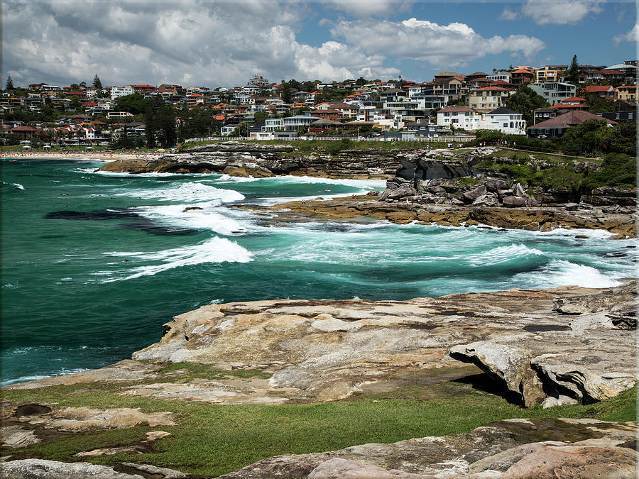 Bronte Beach, Sydney Australia by Jill Clardy