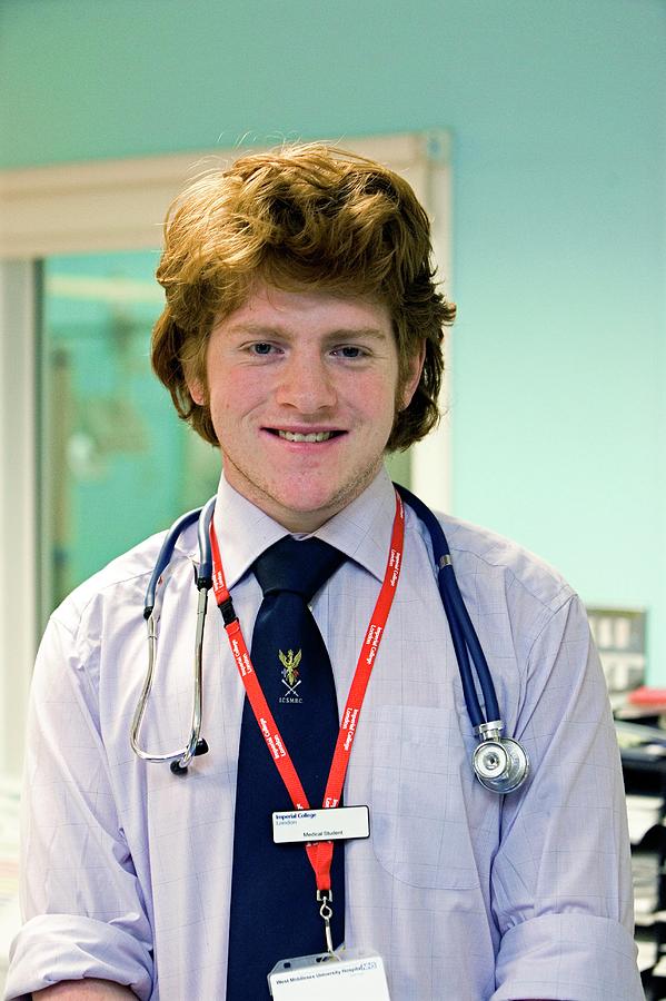 Medical Student by Mark Thomas / Science Photo Library