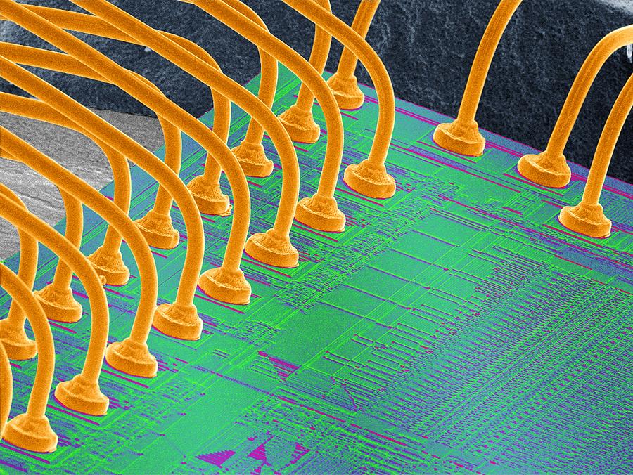 Computer Chip, Sem #2 by Power And Syred / Science Photo Library