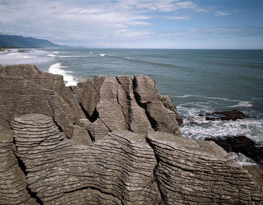 Pancake Rocks, South Island, New Zealand by Michael Marten / Science ...
