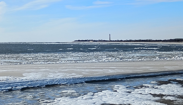 Cape May Beach in January Jigsaw Puzzle by Giorgio Steele - PX Puzzles