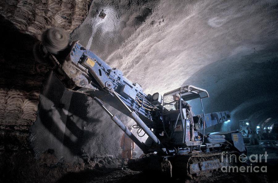 Metro Train Tunnel Construction #12 by Patrick Landmann / Science Photo ...