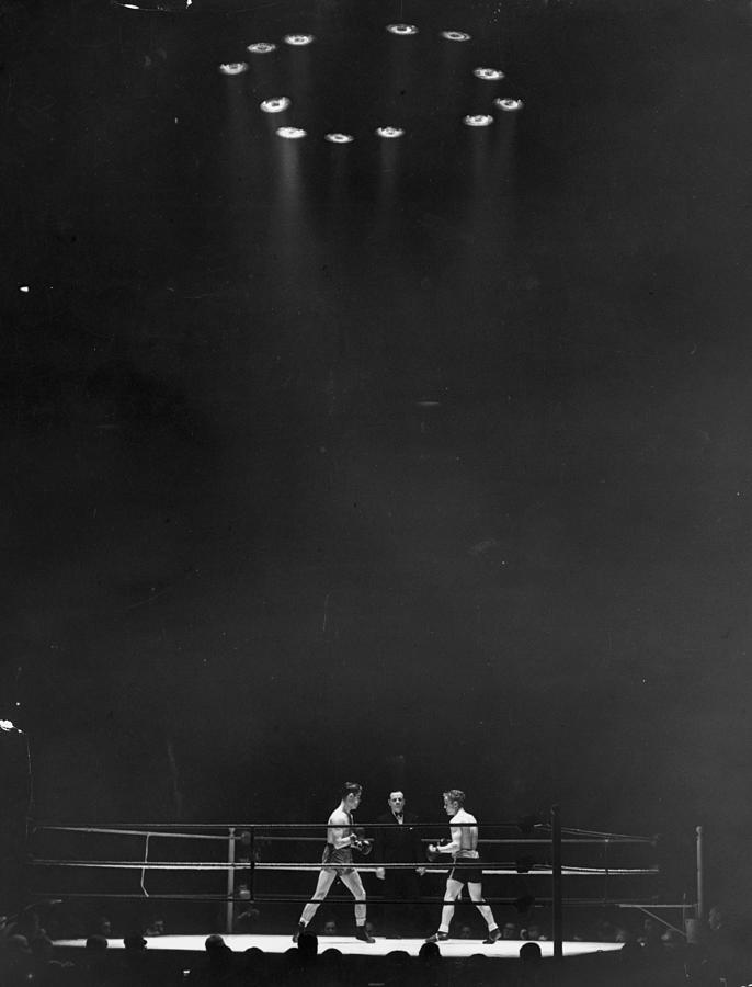 Boxing Ring by David Savill