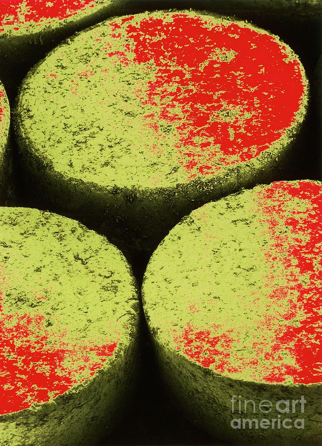 Coloured Sem Of Tablets Of Saccharin by Dr Jeremy Burgess / Science ...