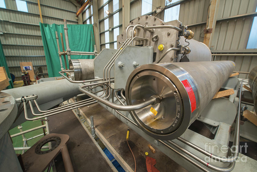 Construction Of A Tidal Energy Device by Andy Davies / Science Photo ...