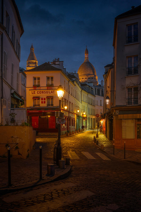 Le Consulat by Sandeep Mathur