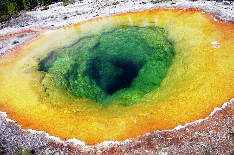 Morning Glory Pool by Mableen