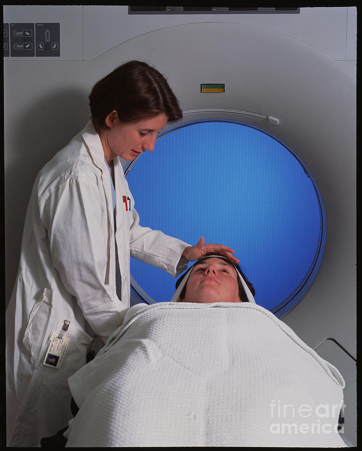 Radiologist Carries Out Ct Brain Scan by "Simon Fraser / Main X-Ray ...