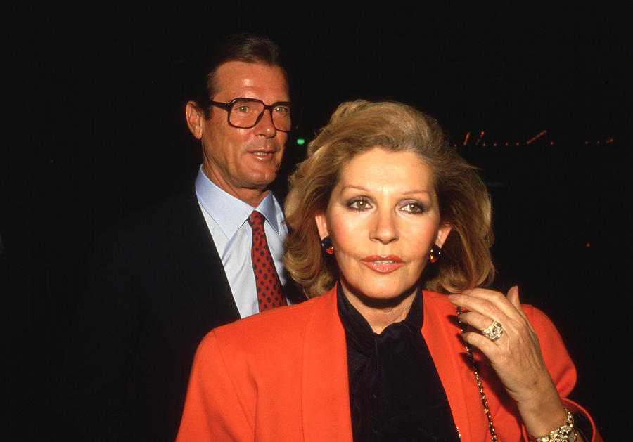 Roger Moore by Mediapunch