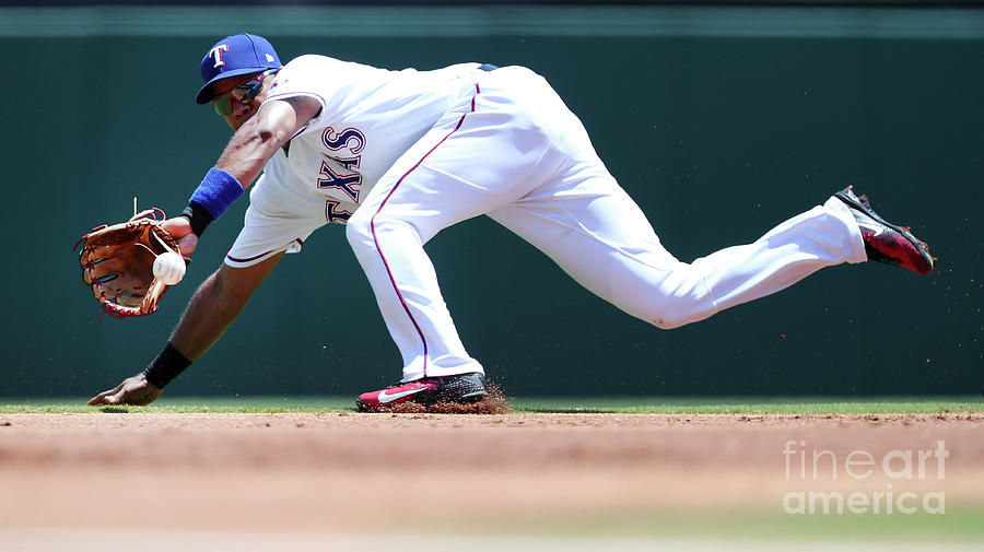 Elvis Andrus #8 by Tom Pennington
