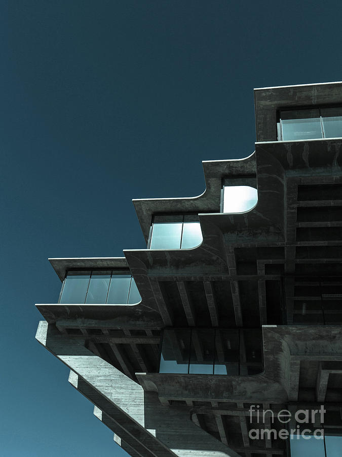 Geisel Library at UC San Diego Photograph by Edward Fielding - Metal ...
